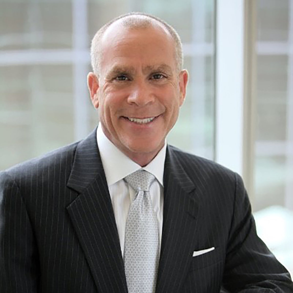 Dr. Mitch Goldman – Calecim Professional